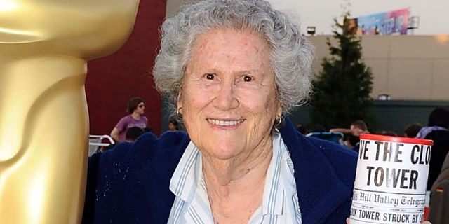 Elsa Raven: addio all'attrice di "Ritorno al Futuro" - Metropolitan ...