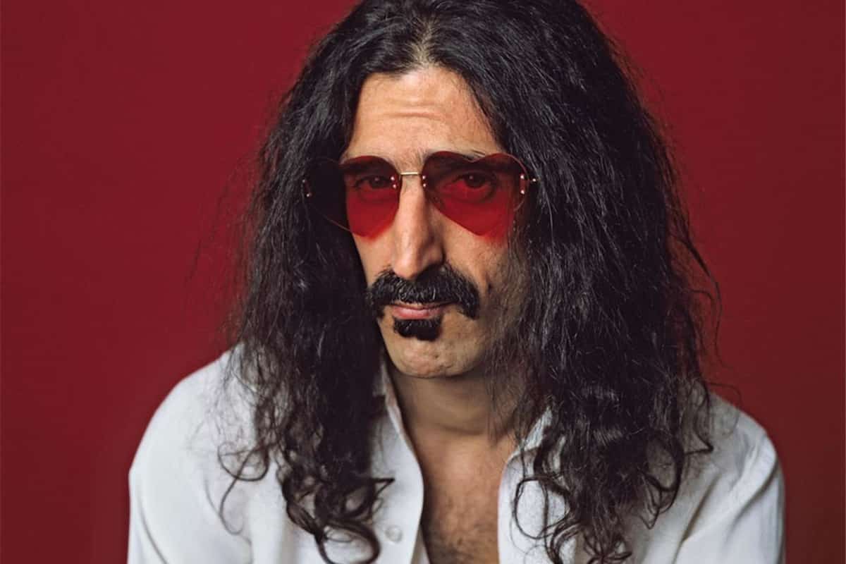 Frank Zappa, il gigante della musica che ha reso unico il ‘900