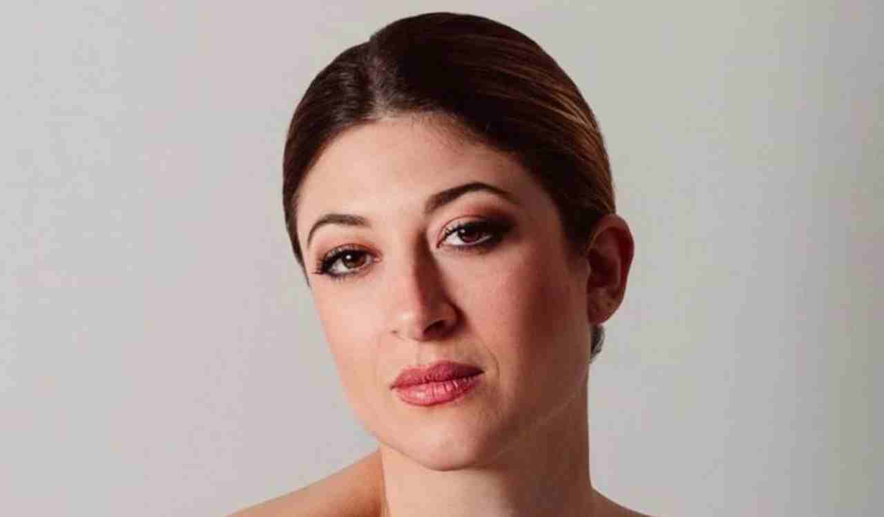Marta Filippi, chi è la doppiatrice: carriera e vita privata ...