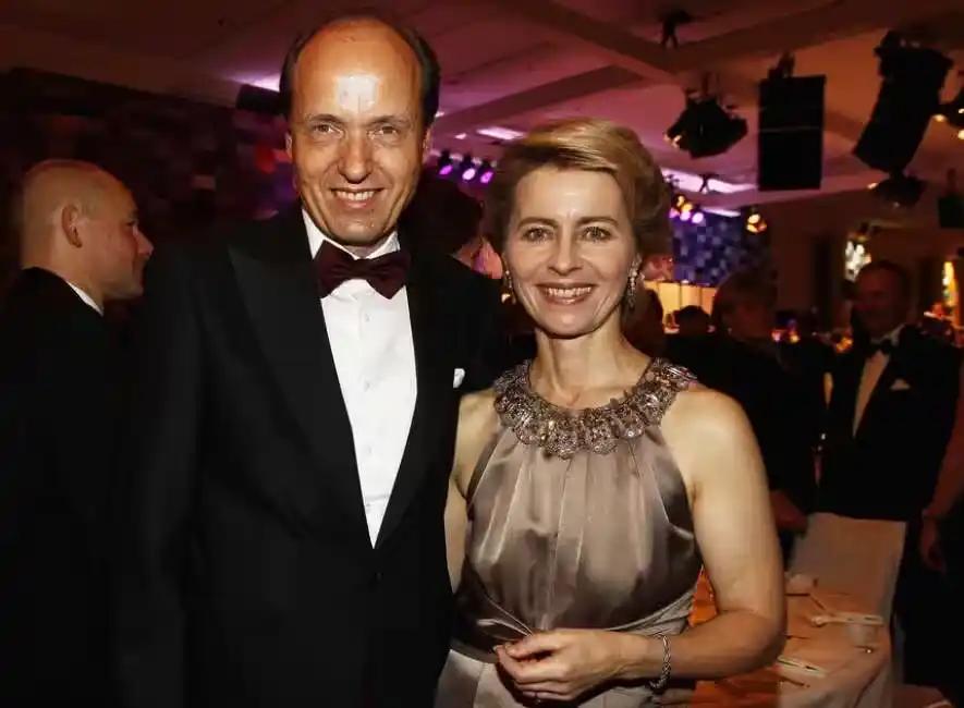 Ursula von der Leyen, chi è il marito Heiko e lo scandalo dei "fondi ...